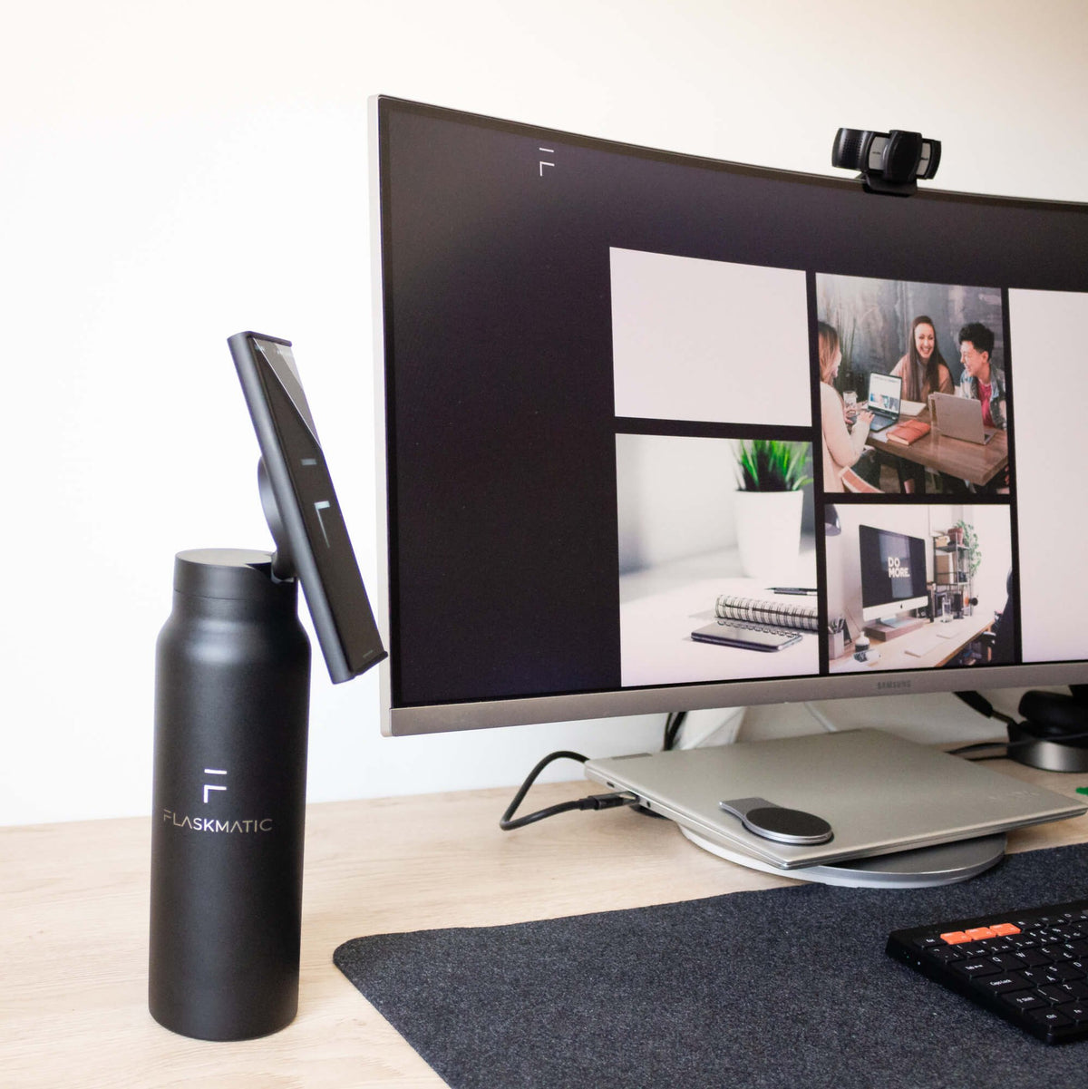 Premium Water Bottle with MagSafe Compatible Phone Grip